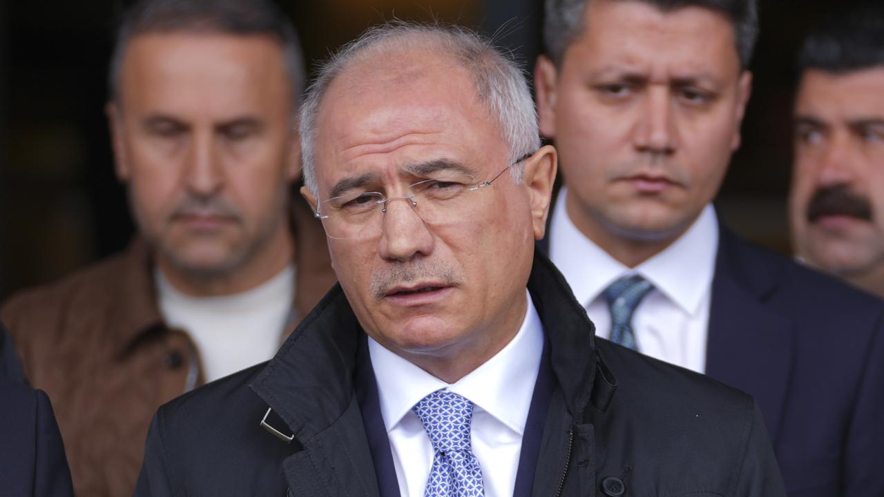 Efkan Ala ziyareti sonrası Sırrı Süreyya Önder'in son durumunu açıkladı ...